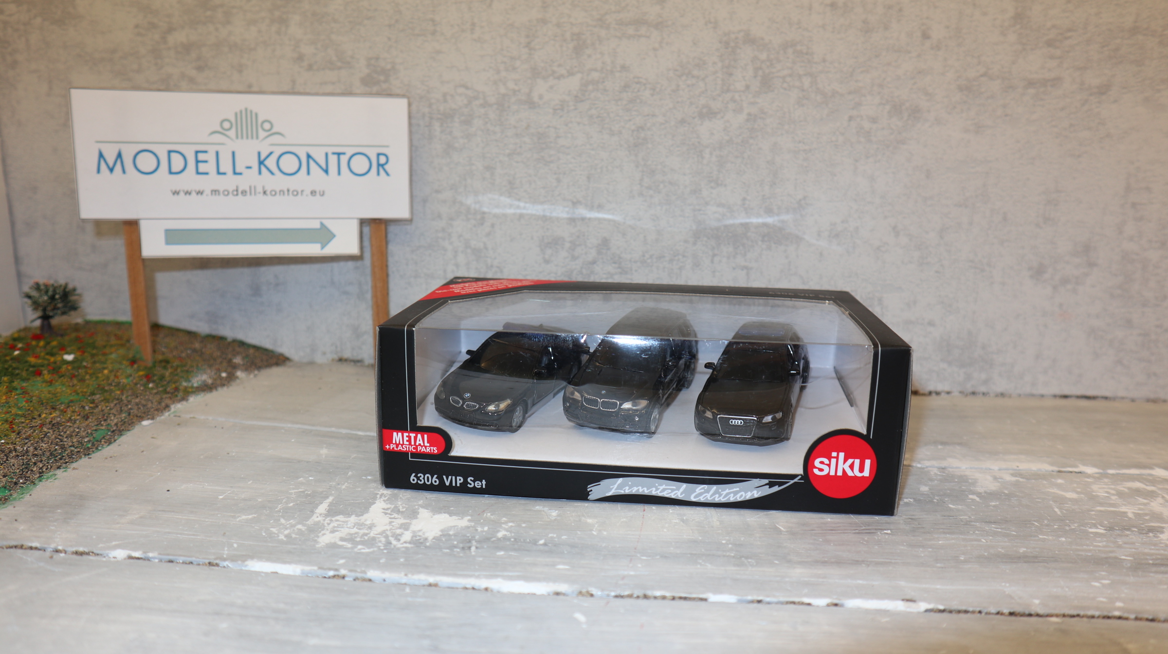 Siku 6306 in 1:55, VIP-Set 3 PKW in schwarz, NEU in OVP